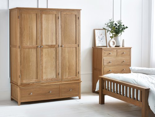 Julian Bowen Mallory Oak Assembled Bedroom Furniture - Fully Assembled ...